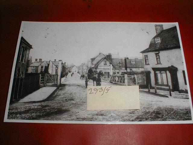 LOCO PHOTO LNER Br Level Crossing At Ware Station £1.50 - PicClick UK
