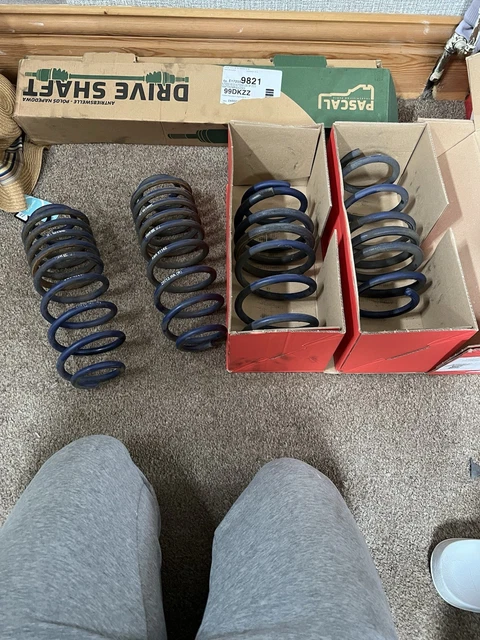 H&R 35MM LOWERING Springs for Ford Fiesta Mk7 ST 1.6 2013-2017 29012-1 ...