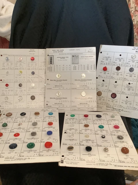 VINTAGE SALESMAN'S SAMPLE Button Cards (9X11.5”) , 57 buttons, 1959 $25 ...