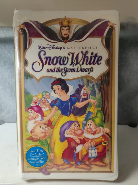 WALT DISNEY VHS Tape (Clam Shell) Snow White and the Seven Dwarfs - New ...