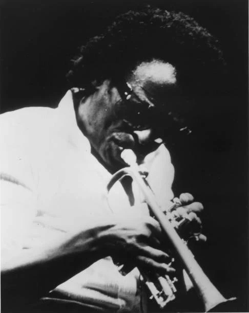 MILES DAVIS MILES Davis Performing On Stage Old Music Photo $8.50 ...