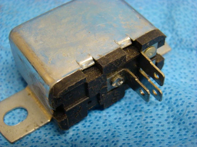 JEEP AMC EAGLE Horn Relay CJ5 CJ7 Wrangler Cherokee 1963 - 87 J10 J20 ...