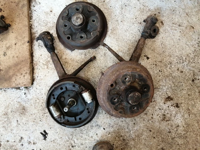 MORRIS MINOR MM Side valve front suspension brake drums £40.00 ...