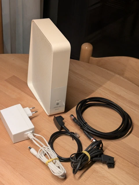 UNITYMEDIA CH7465VF CONNECT Box WLAN Router weiß Netzteil Tel ...