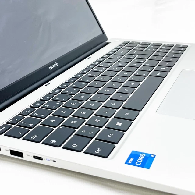 TERRA MOBILE 1610R i5-1334U W11P (layout tastiera francese) computer ...