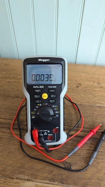 MEGGER MULTIFUNCTION TESTER Avo830 £130.00 - PicClick UK