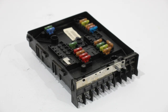 SKODA YETI 5L Main Relay Fuse Power Distribution Box 1K0937125D £45.99 ...