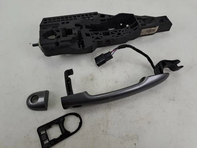 POIGNEE PORTE AVANT gauche RENAULT CLIO 4 PHASE 1 806706656R EUR 24,95 ...