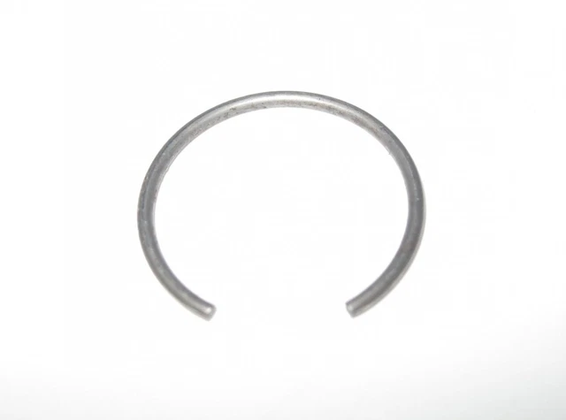 BMW PISTON GUDGEON Wrist Pin Snap Ring Circlip 9933653 Used Genuine $23 ...