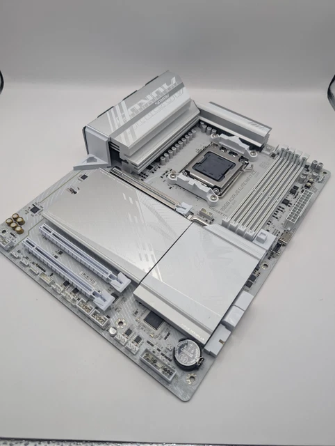 GIGABYTE B850 AORUS ELITE Wi-Fi 7 ICE, AMD B850, S AM5, DDR5, PCIe 5.0 ...