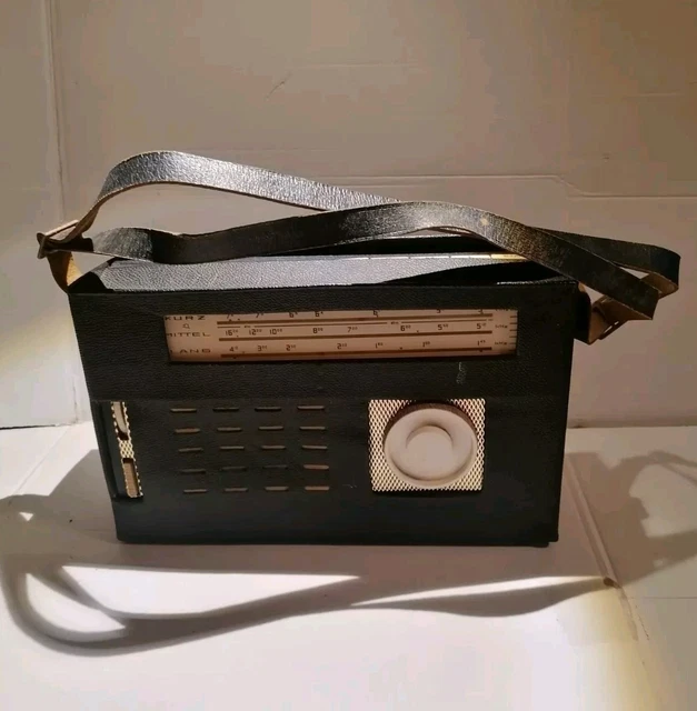 DDR RFT STERN 111 Radio Sternradio EAW Musik Kofferradio Robotron ...