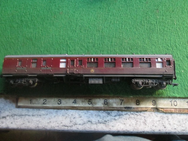 KIT BUILT? PASSENGER Coach M2432 Weathered (Oo-Gauge) Lot Q63 £3.99 - PicClick UK
