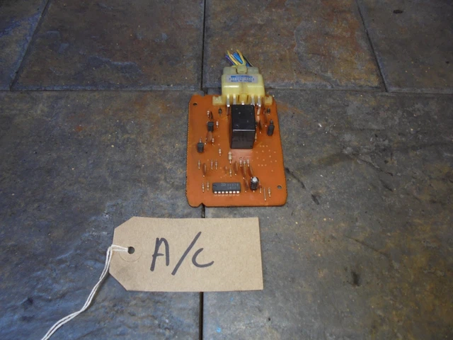 TOYOTA HILUX SURF 1992 A/C Aircon Relay Circuit Board ( No Cover ...