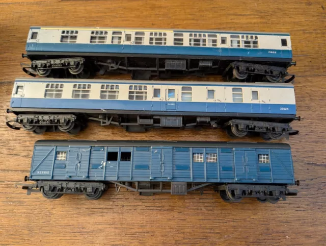 3 TRAIN CARRIAGES Triang Utility Van & Passenger Coaches £17.99 ... 3 TRAIN CARRIAGES Triang Utility Van & Passenger Coaches £17.99 ...