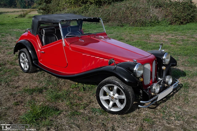 1979 PILGRIM BULLDOG 1.8 Roadster 2+2 [Kit Car] m. Morris Marina ...