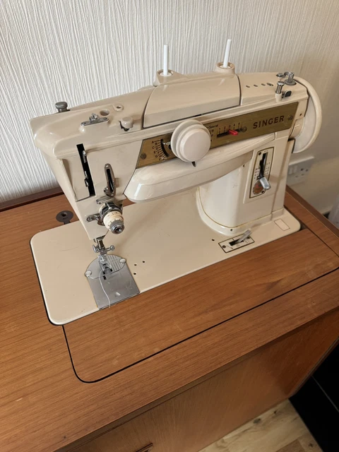 SLANTOMATIC - VINTAGE Singer 411G Zig-Zag Sewing Machine £156.71 ...