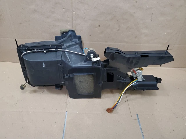 92 - 96 Ford F150 Bronco F250 F350 Under Dash Heater Airbox Housing ...
