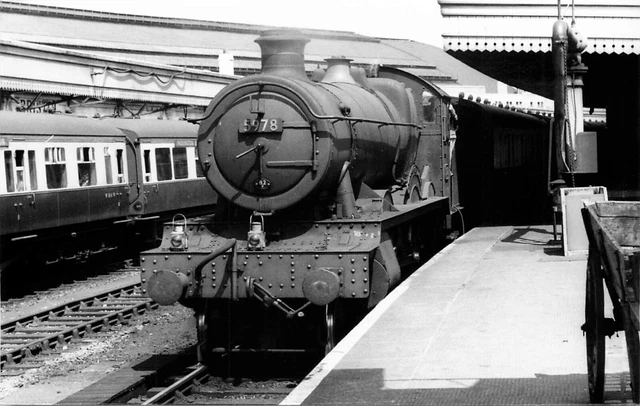 PHOTOGRAPH GWR 5978 Bodinnick Hall Steam Locomotive Swindon Works (GWR ...