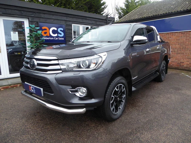 TOYOTA HILUX D-4D Invincible X Pickup Diesel Manual £21,495.00 ...