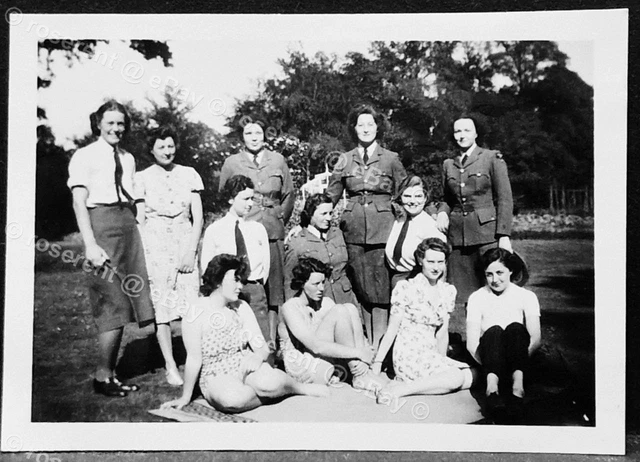 WW2 RAF STANMORE - WAAF Plotter's " a party of WAAFs " 1941 - photo 9 ...