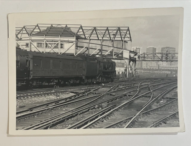 BR RAILWAY LOCOMOTIVE Photograph - 35014 Clapham Junction - F173 £2.99 ...