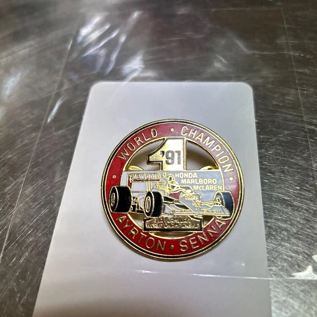 RARE AYRTON SENNA 1991 F1 World Champion Pin Badge Vintage from japan ...