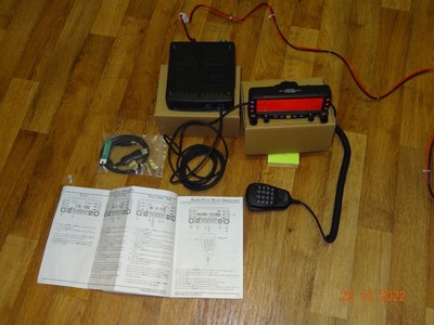 YAESU FTM-350 E, testé et en état de fonctionnement complet voir photos ...