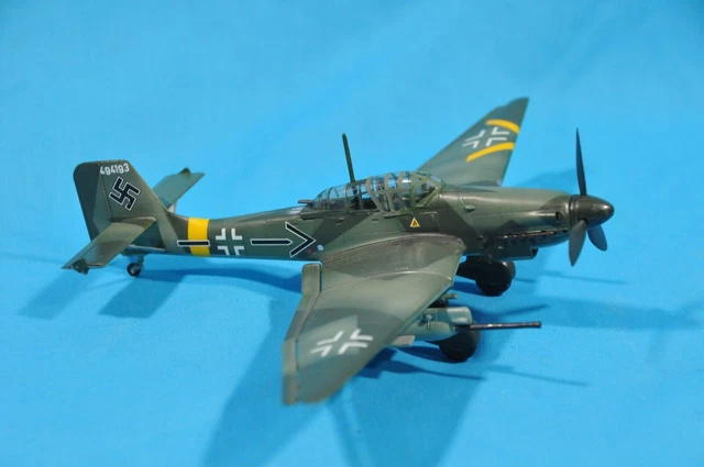 1:72 SCALE WW2 German Junkers Ju-87G Stuka dive bomber built airplane ...