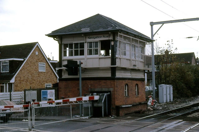NAVIGATION ROAD SIGNAL Box Manchester 1986 Rail Photo EUR 3,78 ...