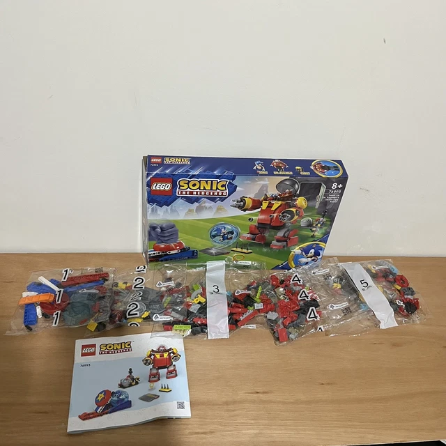 LEGO SONIC THE Hedgehog Sonic vs Dr Eggmans Death Egg Robot 76993 £67. ...