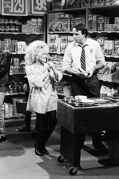 DOLLY PARTON AS Elwanda Kevin Nealon in Saturday Night Live 1989 OLD TV ...