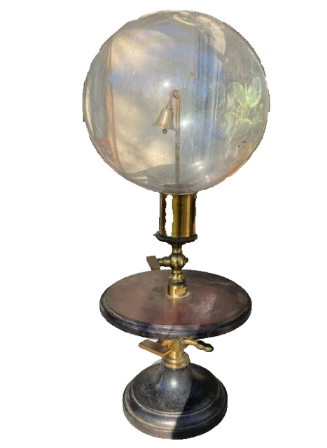 INSTRUMENT SCIENTIFIQUE - Ballon vide d'air +cloche "Ducretet"- Pompe à ...