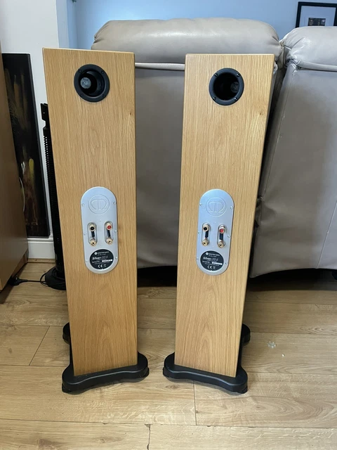 KEF REFERENCE MODEL 103/4 Floorstanding Speakers.Light Oak. £250.00 ...