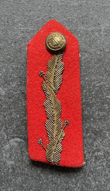 ORIGINAL WW1 BRITISH Army Colonel/Brigadier Collar Badges Devices £50. ...