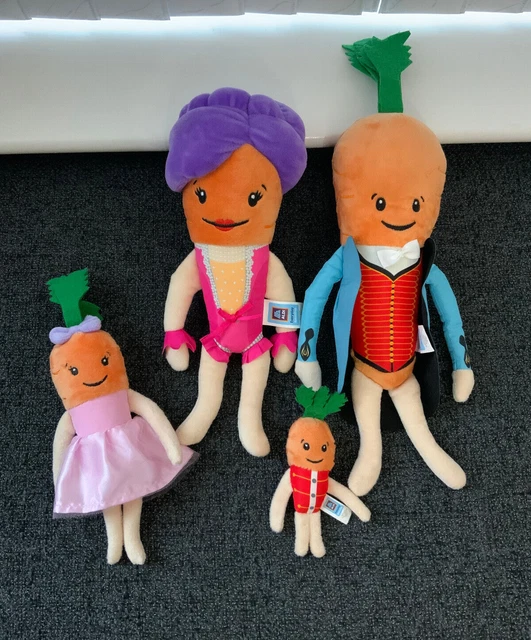 ALDI KEVIN THE CARROT SOFT TOY BUNDLE FAMILY x 4 CHRISTMAS XMAS MUM DAD ...