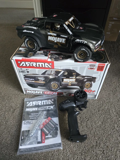 ARRMA 1/16 MOJAVE GROM 223S BLX 4X4 DT (No Batt/Charger) Black C ...