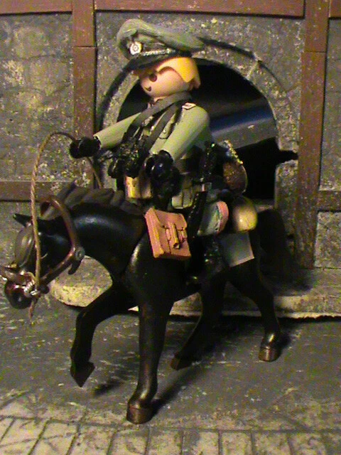 PLAYMOBIL PERSONNALISÉ OFFICIEL. Cosaque (Yougoslavie-1944) REF-0682 ...