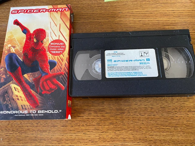 SPIDER-MAN - (VHS, 2002) - Tobey Maguire, Kirsten Dunst, Willem Defoe £ ...