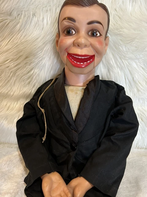 CHARLEY MCCARTHY JURO 1968. String Doesn’t Work. Ventriloquist Puppet ... CHARLEY MCCARTHY JURO 1968. String Doesn’t Work. Ventriloquist Puppet ...