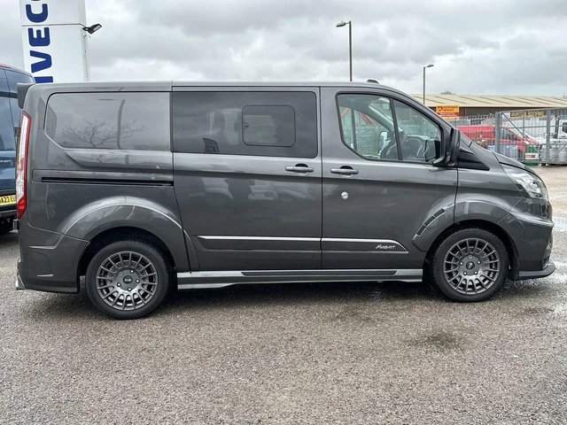 2023 Ford Transit Custom Ecoblue 170ps Low Roof D Cab Van Ms Rt Panel