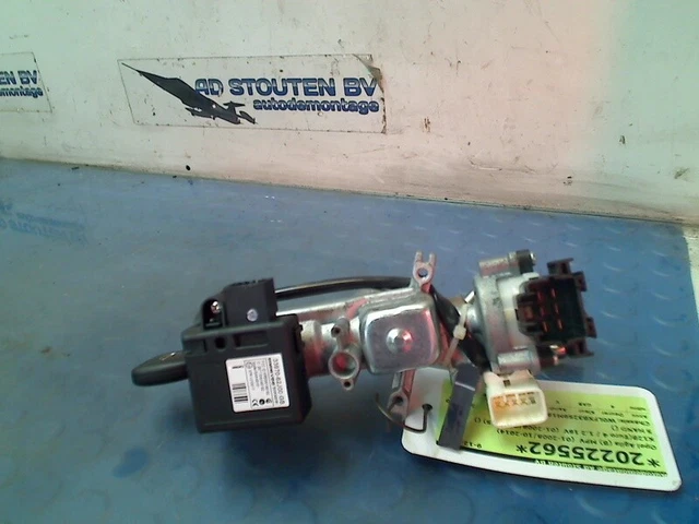 NEIMAN / COMMUTATEUR D ALLUMAGE + CLEF Opel Agila (B) 2008 3397062J00 ... NEIMAN / COMMUTATEUR D ALLUMAGE + CLEF Opel Agila (B) 2008 3397062J00 ...