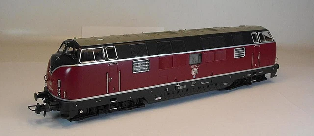 ROCO SPUR H0 1/87 Nr. 62846 Diesellok BR 221 104-3 der DB Digital OVP ...