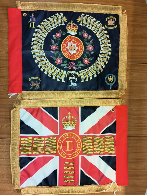 THE ROYAL ANGLIAN Regiment miniature 2nd bn Regimental/King's colours ...