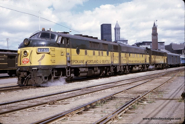 BN SP&S BURLINGTON EMD F3A Diesel Loco #9750 1971 35 mm diapositive originale Kodachrome EUR 5 ...