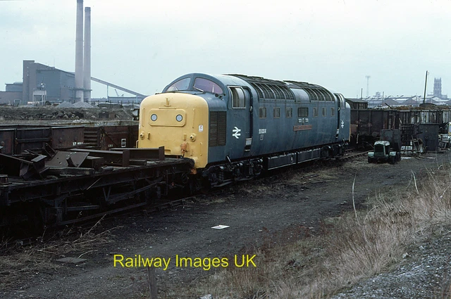 RAILWAY PHOTO 6X4 55004 Deltic stands in Canal Sidings at Doncaster ...