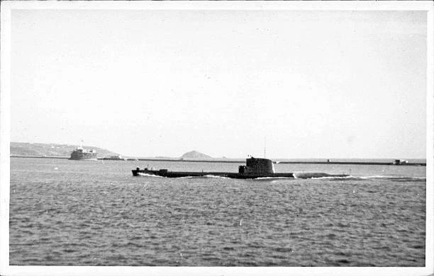 BRITISH ROYAL NAVY Submarine HMS Sunfish SHIPPING NAVAL OLD PHOTO £5.14 ...
