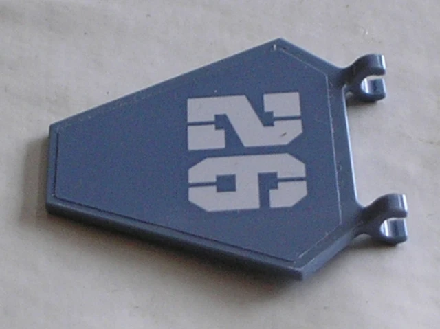 LEGO SANDBLUE FLAG 5x6 Hexagonal w. 26 Sticker Ref x1435pb026 / Set ...