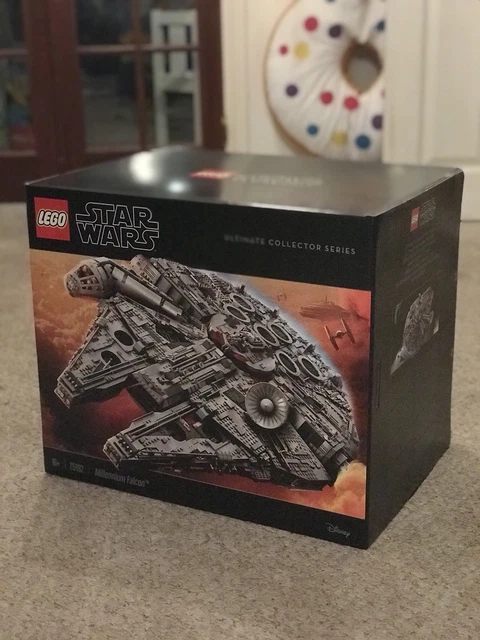BRAND NEW LEGO Star Wars UCS Millennium Falcon 75192 Unopened £845.00 ...