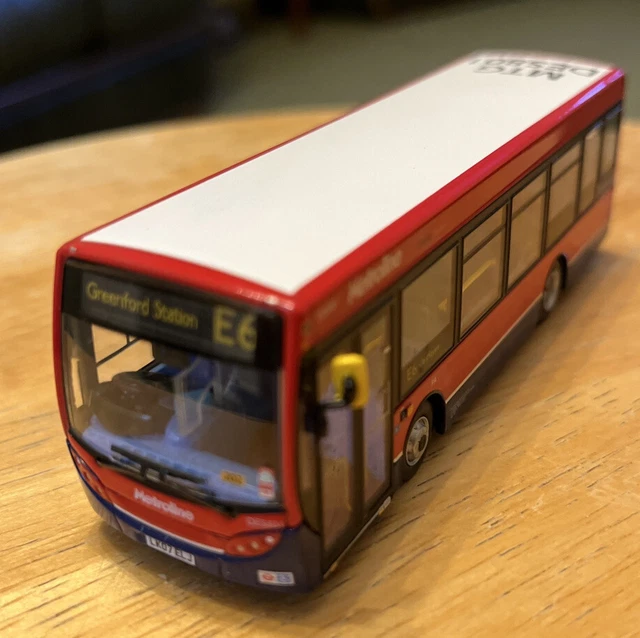 LONDON BUS METROLINE Enviro 200 1:76 model bus £65.00 - PicClick UK