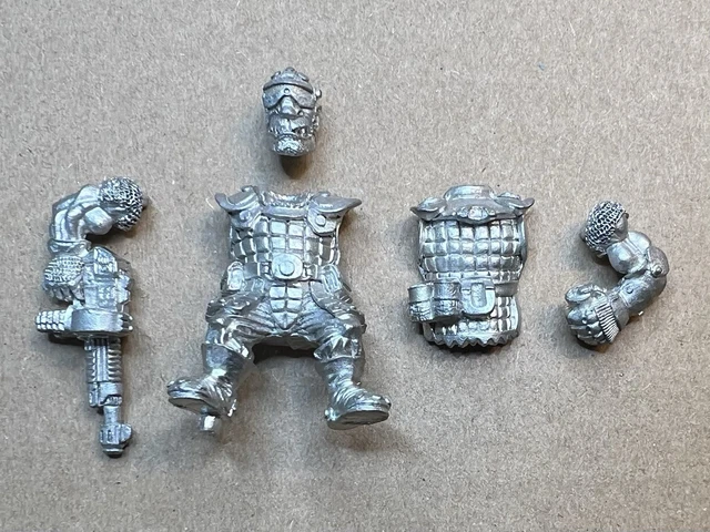 WARHAMMER 40K ROGUE Trader Metal Imperial Guard Army Ogryn With Ripper ...